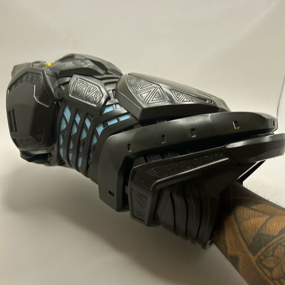 Disney | Toys | Disney Parks Black Panther Wakanda Forever Shuris ...